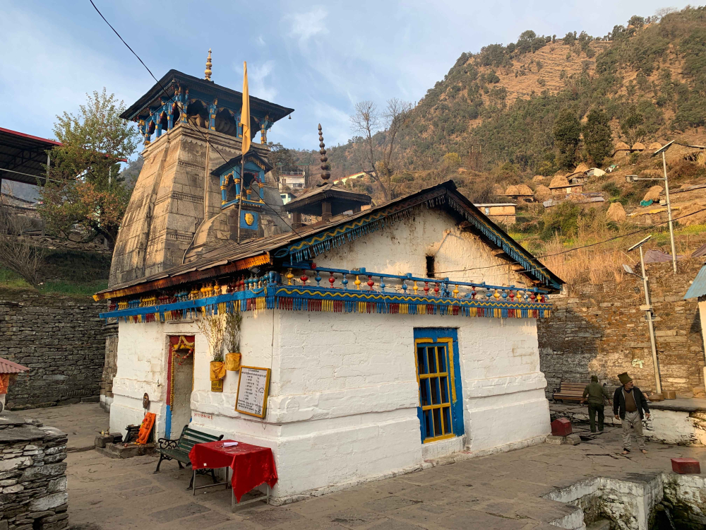 Triyugi Narayan Temple, Uttarakhand